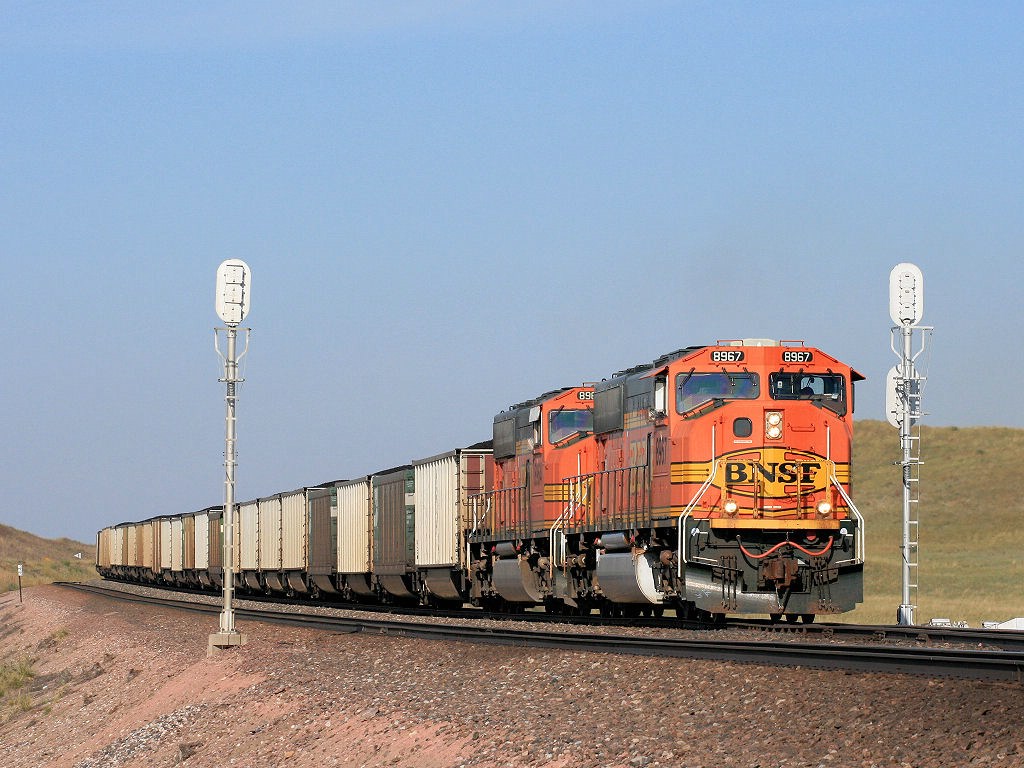 BNSF 8967
